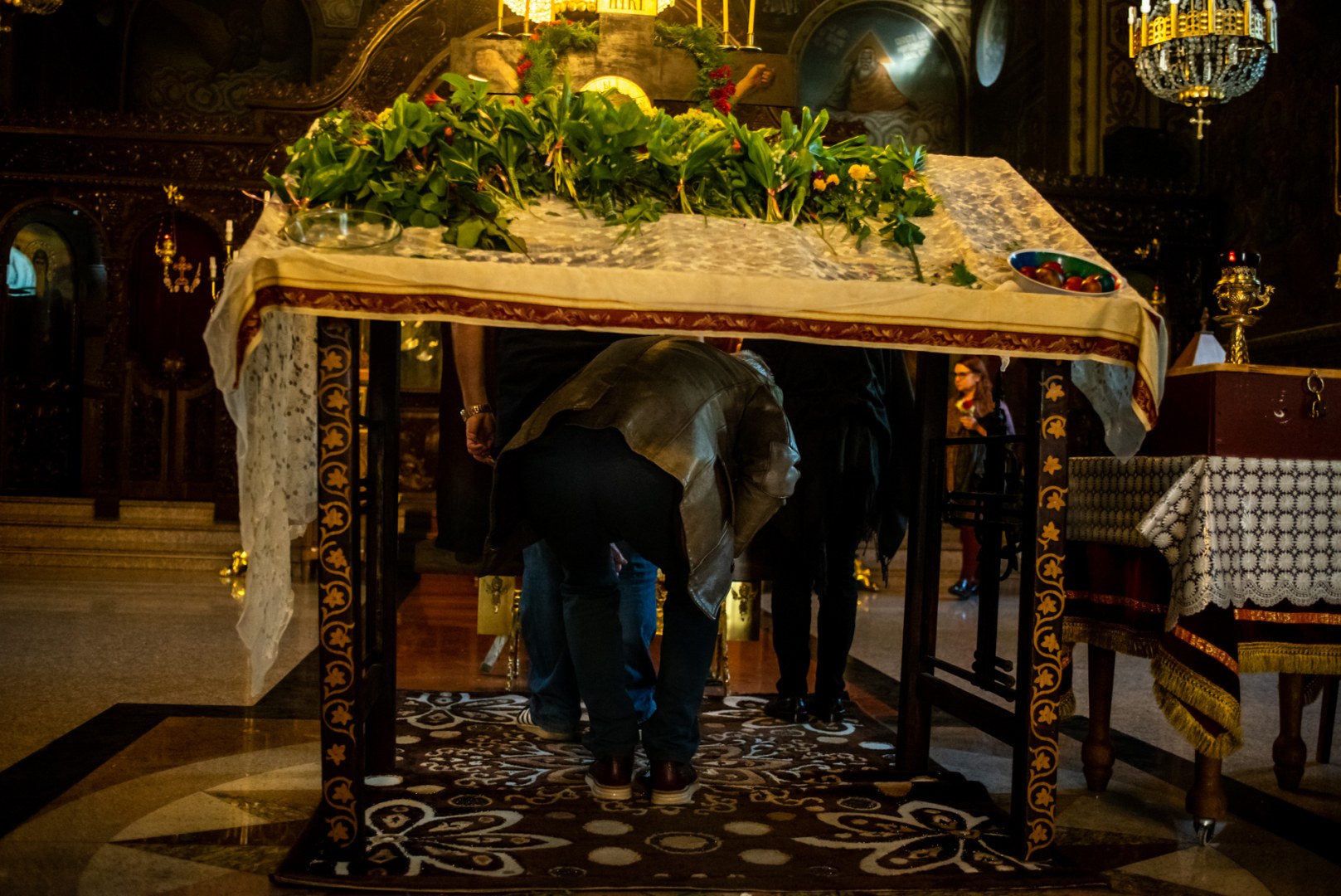 Велики петък е! Скърбим за разпването на Христос! - plovdivtime.bg