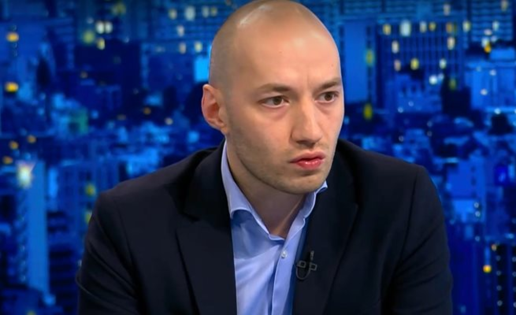 Димитър Ганев представя “Българската политическа почва“ в Пловдив ...